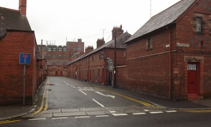 Love Street - Chesterwiki