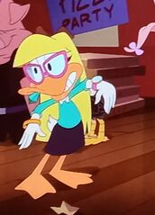 Shirley McLoon - Drawn Feet Wiki