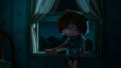 Ellie (UP) - Drawn Feet Wiki