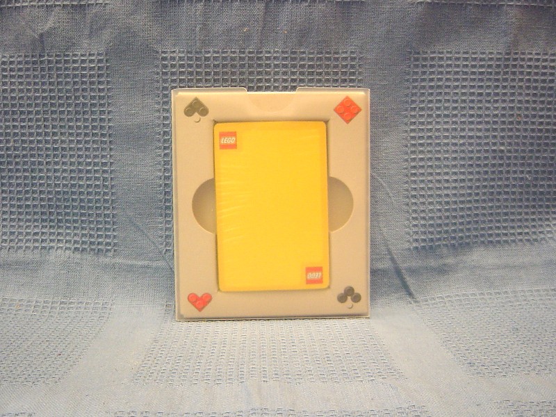 4202167 Classic Playing Cards - Brickipedia, the LEGO Wiki