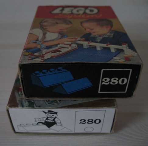 280 Sloping Roof Bricks, Blue - Brickipedia, the LEGO Wiki