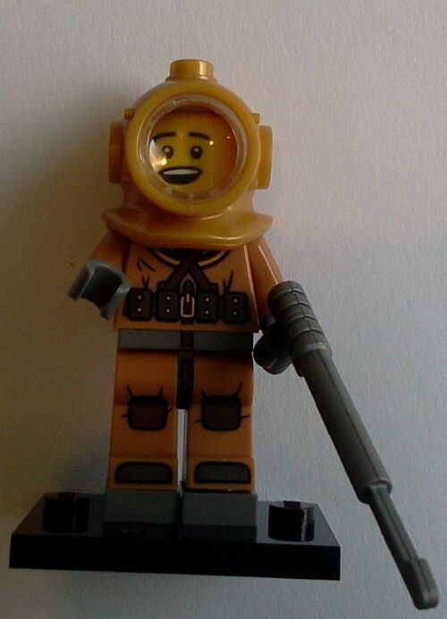 Diver (Minifigures) - Brickipedia, the LEGO Wiki