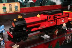 4841 Hogwarts Express - Brickipedia, the LEGO Wiki