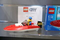 4641 Speed Boat - Brickipedia, the LEGO Wiki