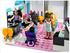 Emma/Gallery - Brickipedia, the LEGO Wiki