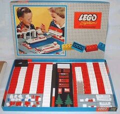 708 Large Basic Set - Brickipedia, the LEGO Wiki