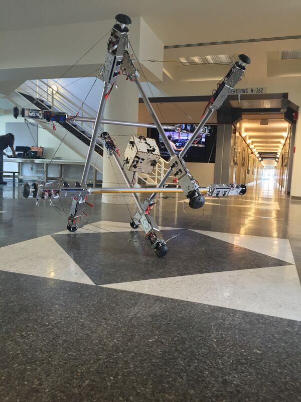 Tensegrity Internal Actuation - Mindworks