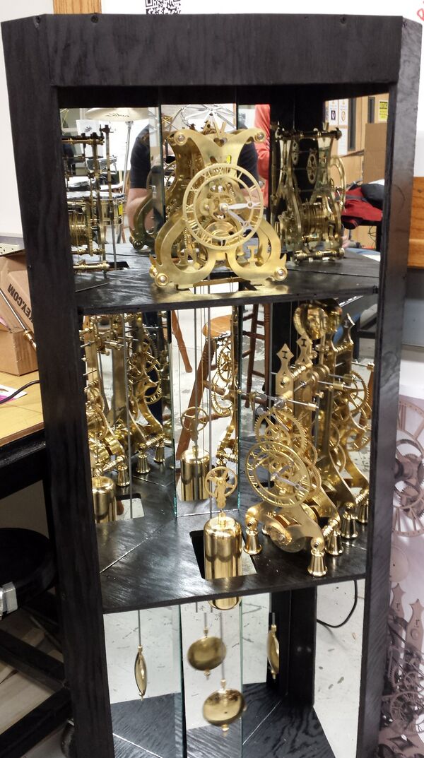 Signature Clock - Mindworks